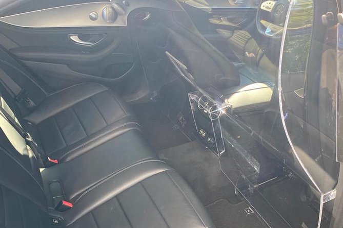 Paris Airport Transfers - Private Car - Who Is This Service Best For?