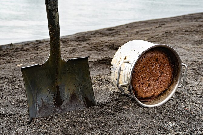 Private Golden Circle Tour in Iceland With 5+ Attractions - Kerid Crater: A 3,000-Year-Old Volcanic Lake