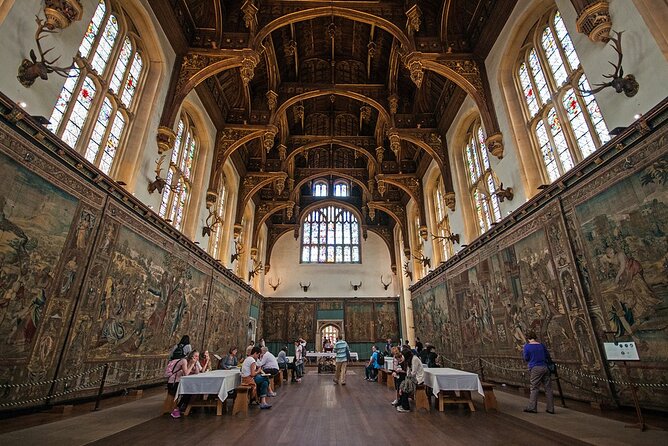 Private Guided Tour of Hampton Court Palace - FAQ