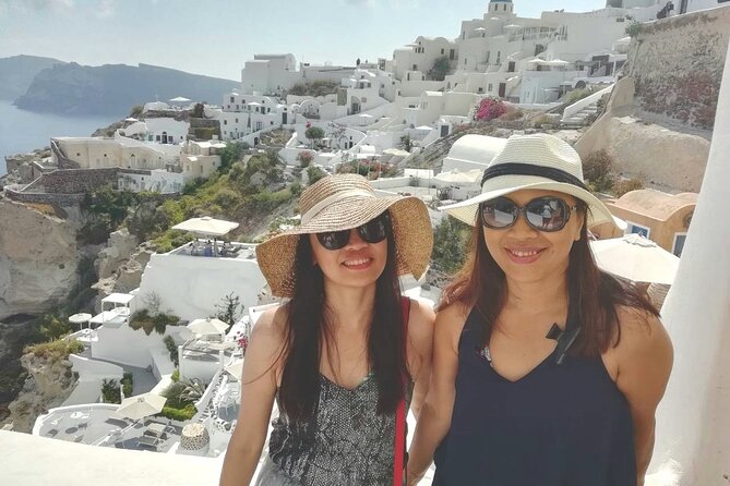 Private Oia Panoramic Scenes: Embrace the most picturesque village of Santorini! - Who Will Love This Tour?