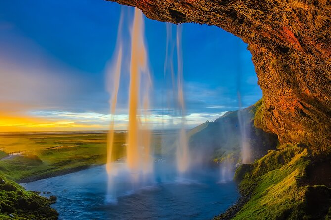Private South Coast Tour of Iceland Including 6+ Main Attractions - FAQs