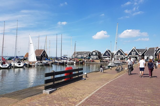 Private tour to Zaanse Schans &Volendam: Cheese, Windmills, clogs - The Sum Up