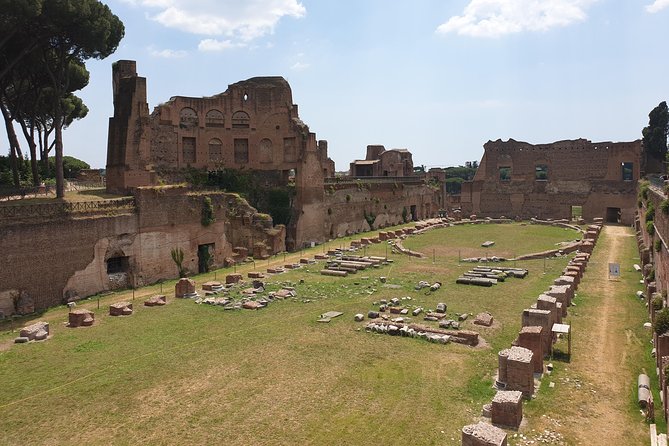 Rome: Colosseum, Palatine Hill and Forum Small-Group Tour - Guides and Reviews: Why They Matter