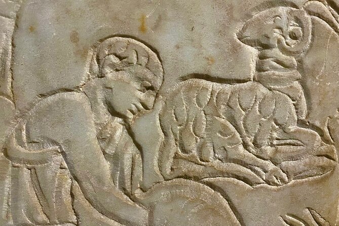 Small Group Express Tour of Roman Catacombs with Transfer - Tour Duration and Group Size