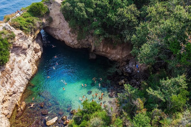 Sorrento Coast Cruise with Limoncello Tasting - Who Should Book This Tour?