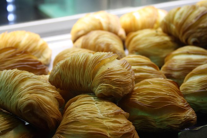 Tasty Naples Street Food Tour of MustEat Gourmet Specialties and MustSee Sites - The Sum Up