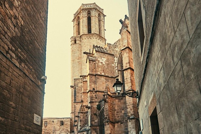 The Ultimate Old Town Tour in Barcelona - The Sum Up