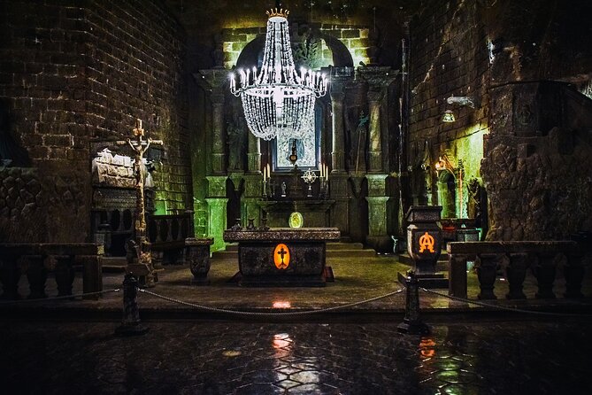 Wieliczka Salt Mine Guided Tour with pickup - FAQs