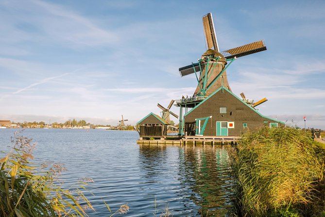 Windmill Tour from Amsterdam, Including Volendam & Marken - Authentic Experiences That Matter