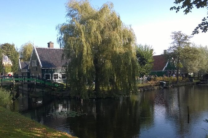 Zaanse Schans and Volendam Private Tour from Amsterdam - FAQ