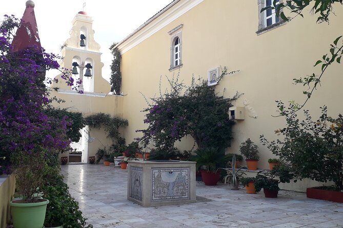 Corfu sightseeing tour, small group tour by minivan - FAQ