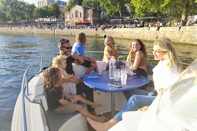 Paris Private Seine River Cruise with Captain - Who Should Consider This Tour?