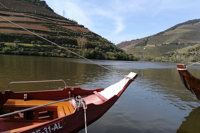 Premium Douro Valley Small-Group Tour, Wine Tasting, Lunch & Boat - Lunch with View at Casa dos Barros