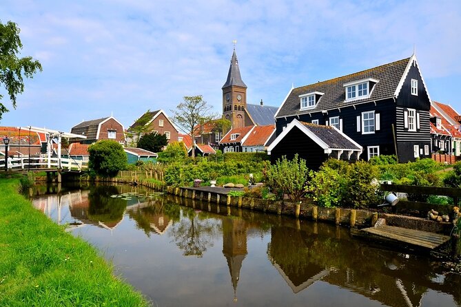 Private Excursion to Zaanse Schans, Edam, Volendam and Marken - FAQs