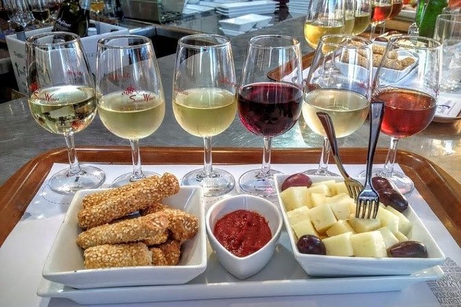 Santorini 5 Hours Sightseeing Tour - Who Should Consider This Tour?