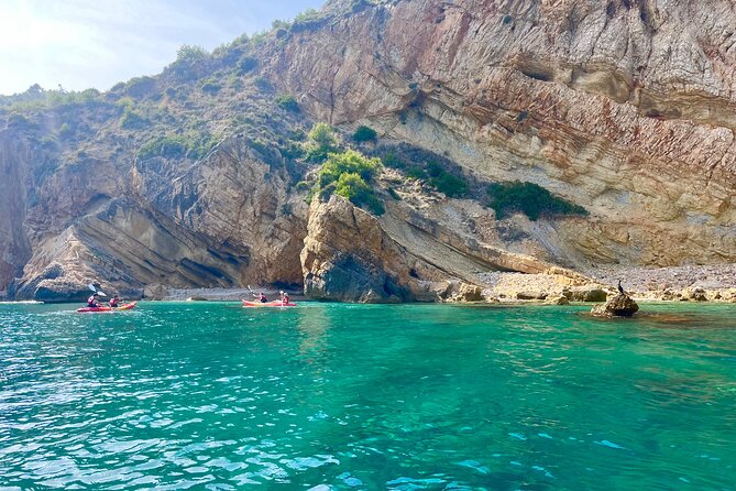 Uncharted Marine Reserve Cave, Snorkel & Cliff Jumping Kayak Tour - FAQ