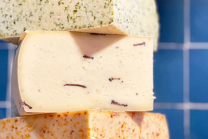 10+ tastings Gourmet Food & Wine Tour in the Heart of Paris - Stop 5: Pralus – French Chocolates and Brioche