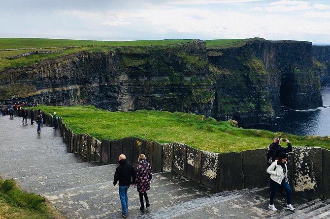 Cliffs Of Moher Tour In Spanish - The Sum Up