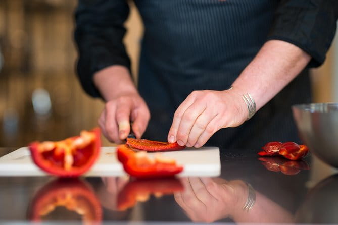 Cooking Class in Florence Pasta & Tiramisu Making Unlimited Wine - Who Should Consider This Experience