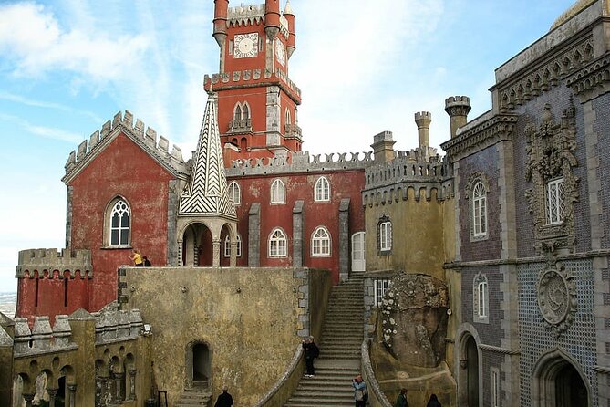 Full Day Sintra Cascais Amazing Tour - FAQ