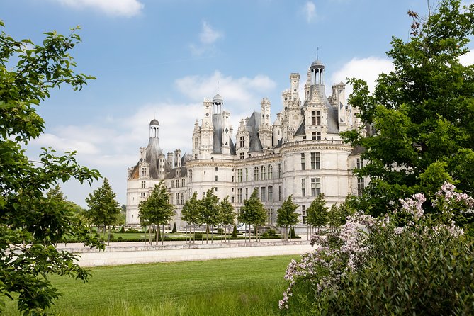 Loire Valley Wines and Castle Small Group Day Trip from Paris - Remember: Book in advance — it’s popular, often booked 55 days ahead — and prepare yourself for a day full of discovery, good food, and great wine in the heart of France’s most famous wine region.