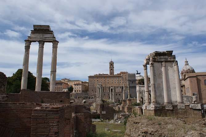 Rome: Colosseum and Roman Forum Private Tour - Who Should Consider This Tour?