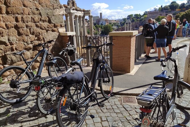 Rome Highlights by E-Bicycle - FAQ