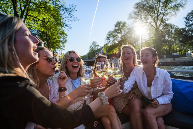 Amsterdam: Canal Booze Cruise with Unlimited Drinks Option - FAQ