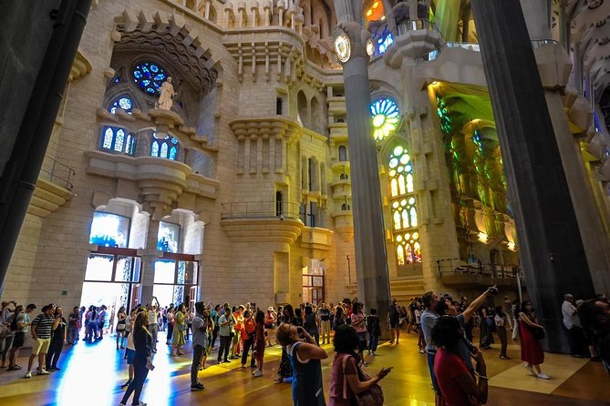 Barcelona Highlights & Sagrada Familia Skip-the-Line Private Tour - What Do Travelers Say?