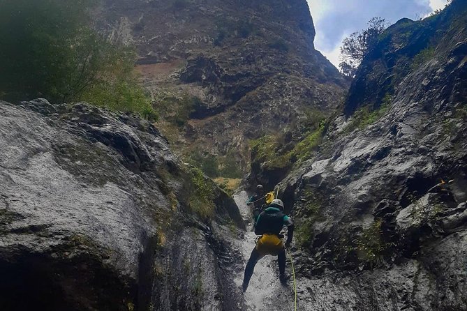 Canyoning Madeira Island - Level Two - FAQs