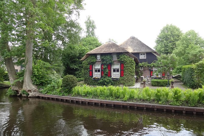 Giethoorn and Zaanse Schans Day Tour with Small Boat Ride - FAQ: Practical Questions About the Tour