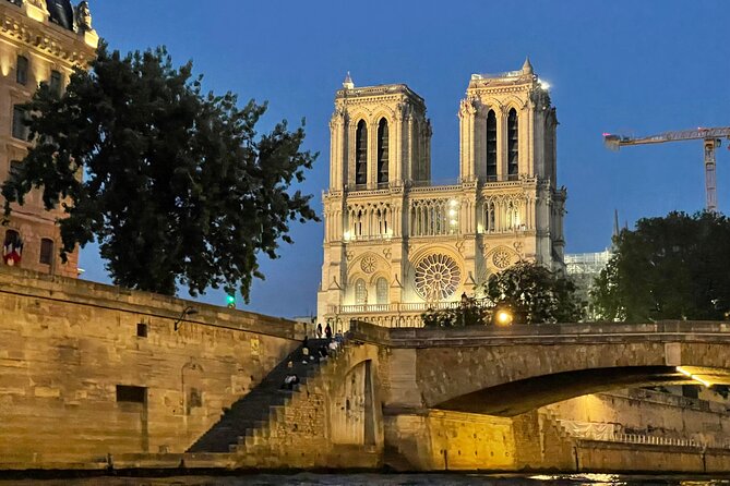 Paris Top Sights Seine River Private Boat Excursion - FAQ