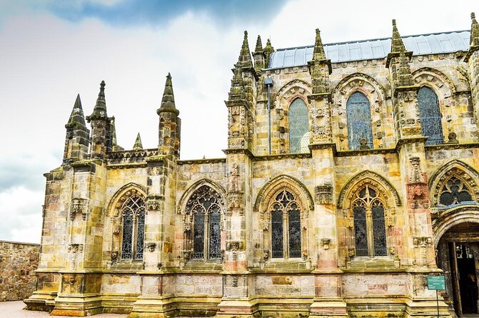 Edinburgh: Rosslyn Chapel, the Borders & Glenkinchie Distillery - Key Points
