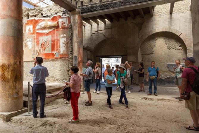 Herculaneum Private Tour with an Archaeologist - Key Points