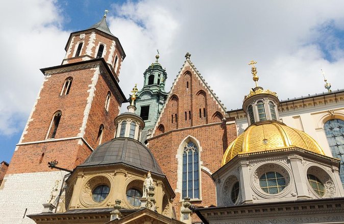 Krakow's Essential Tour of the Old Town and Wawel Castle - Key Points