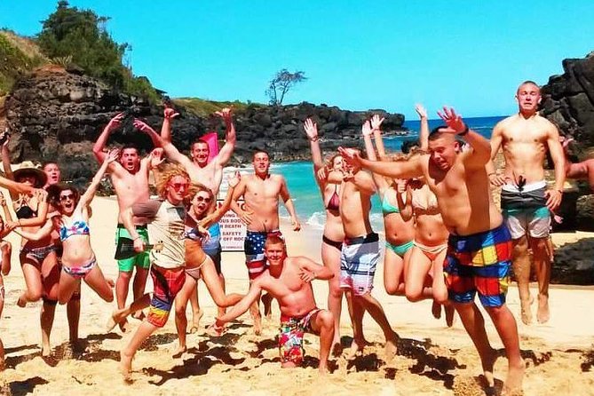 Oahu Circle Island: Snorkel with Turtles & Explore Turtle Beach - Exploring Oahu’s Iconic Sights and Hidden Gems