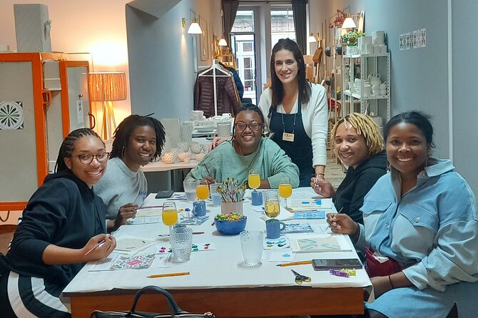 Painting of tiles & cocktails in Baixa do Porto - Introduction