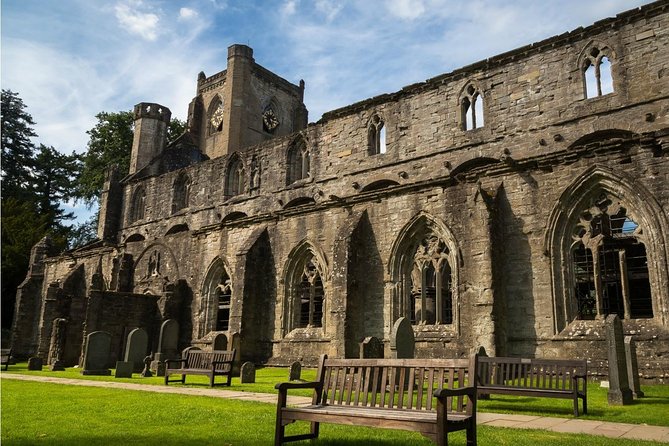 Scottish Highlands Day Trip and Edinburgh Military Tattoo - The Itinerary in Detail: What Makes This Trip Special