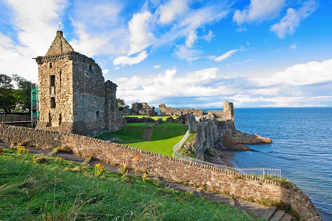 St Andrews & Cliffs and Dunnottar Castle in Spanish. - What Travelers Say