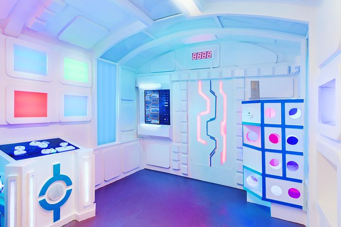 Star Element Escape Game in Prague - What to Expect from the Star Element Escape Game