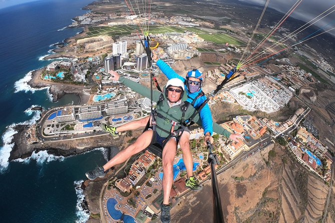 Tandem paragliding in Tenerife - Tandem Paragliding in Tenerife: Soaring with Safety and Style
