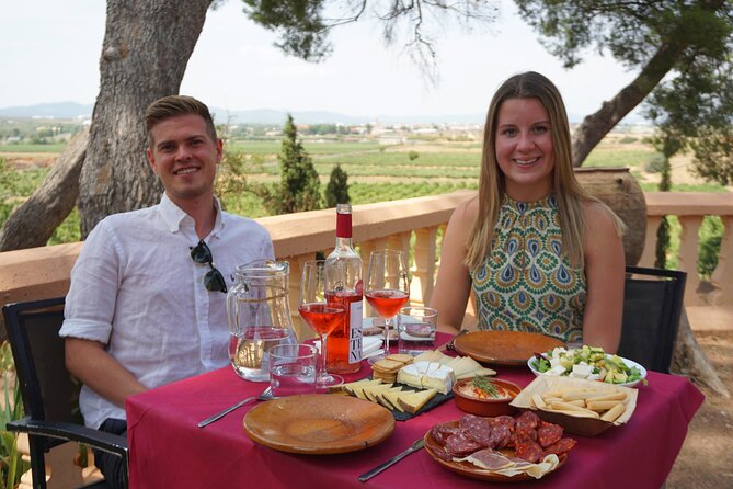 Tapas in the vineyards - What Makes This Tour Special?