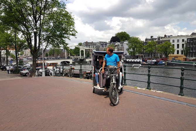 2.5 hours Amsterdam Pedicab Tour - An In-Depth Look at the Itinerary