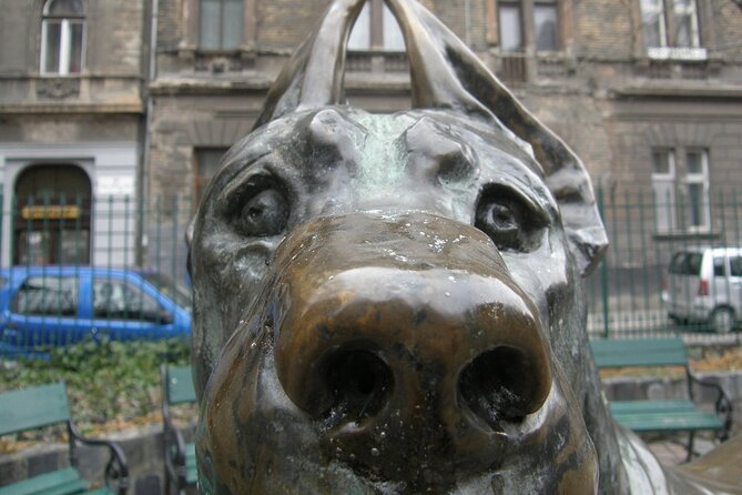 20 Dog-statues in Budapest - a unique tour - A Close Look at the Itinerary