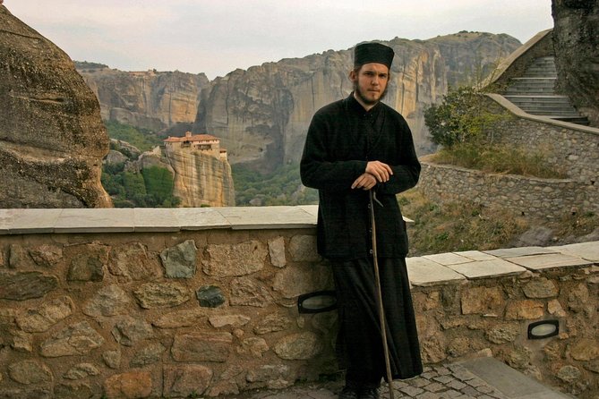 3 Days private tour- Meteora Rocks & Monasteries, Delphi/ Apollo Oracle, Thebes - An Immersive, Well-Organized Itinerary