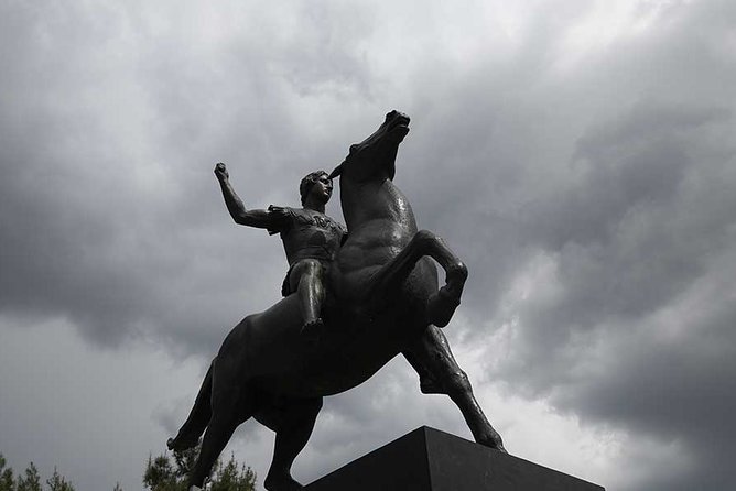 Athens By night Driving tour and Seaside Dinner time - The Itinerary in Detail