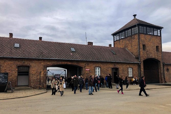 Auschwitz - Birkenau Tour with Private Transport from Krakow - Introduction: Why This Tour Stands Out
