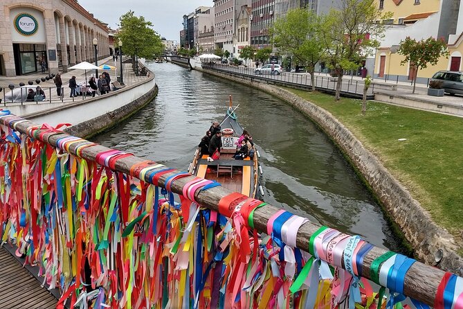 AVEIRO AND NEW COSTA: Private Full-Day Tour from Porto - A Closer Look at the Tour