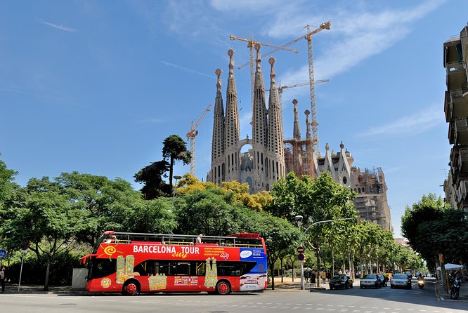 Barcelona City Hop On Hop Off and FC Barcelona Immersive Tour - The Experience: What You Can Expect