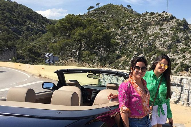 Barcelona in a Convertible - Private Guided Tour - Why opt for a convertible tour in Barcelona?